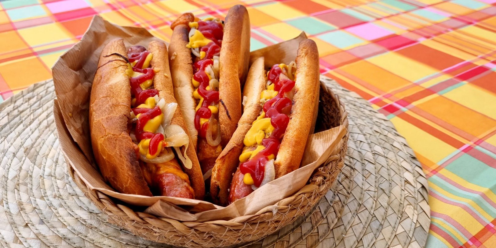 Avec Carrefour Martinique, Je consomme local : HOT DOG CRÉOLE AUX LÉGUMES